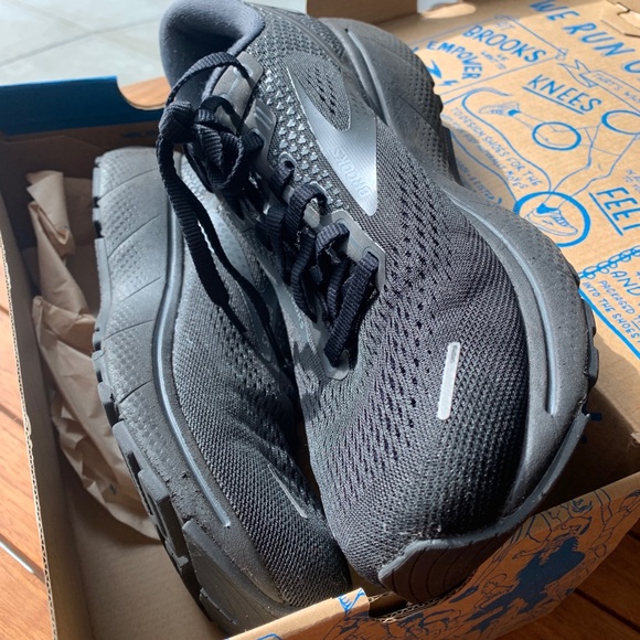 Brooks | Shoes | Brooks Ghost 4 Limited Edition Running Shoes With Box ...